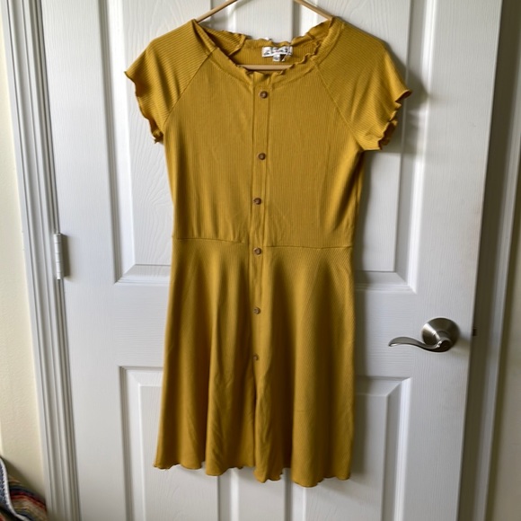 Poof New York | Dresses | Womens Dress Brand New Comes Right Above The ...